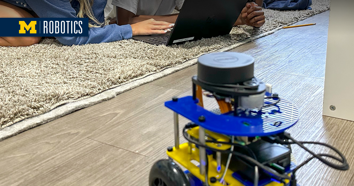 College robots, tweaked with Scratch, inspire younger students